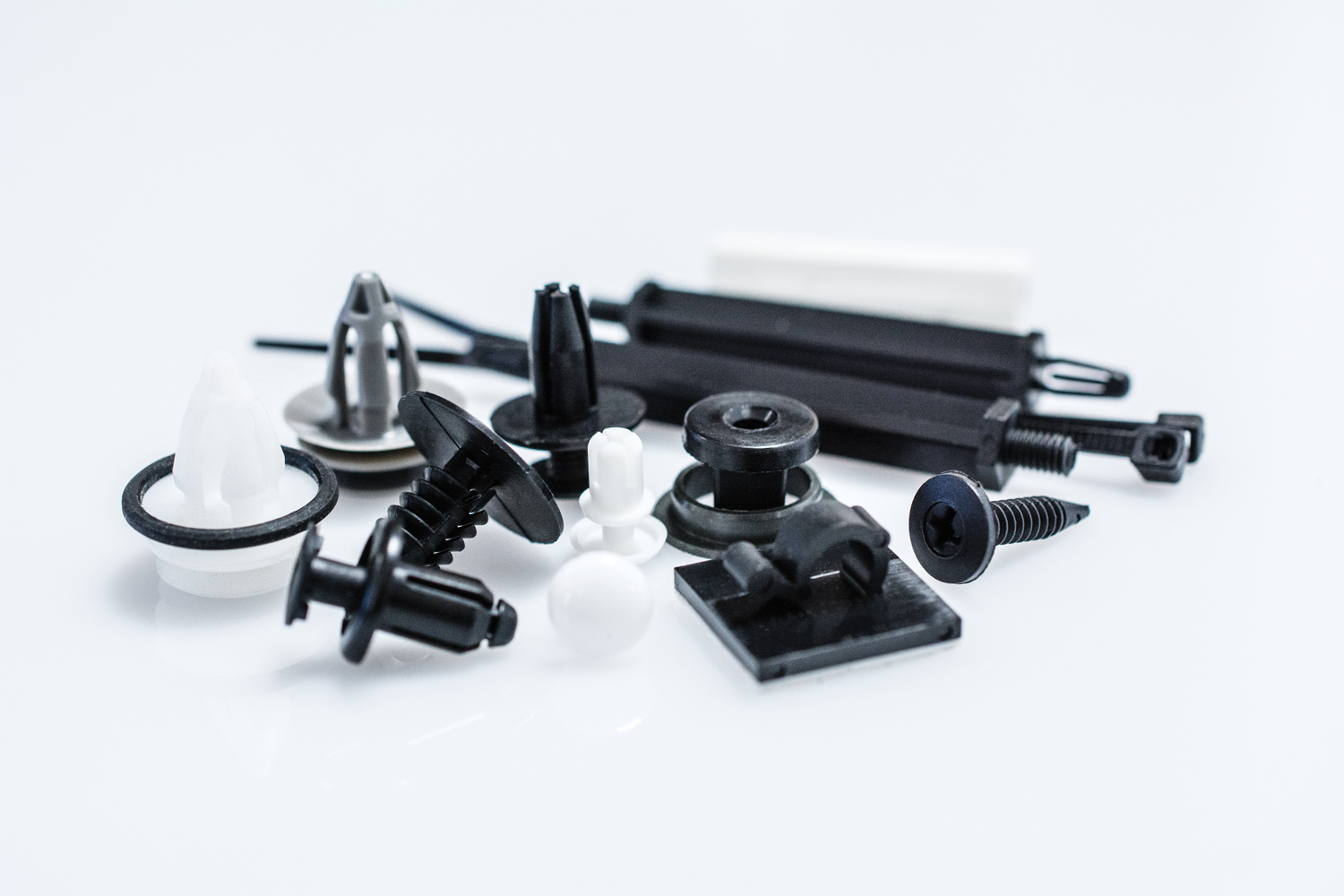 TR Plastic Hardware 2 – PECM Buyers' Guide